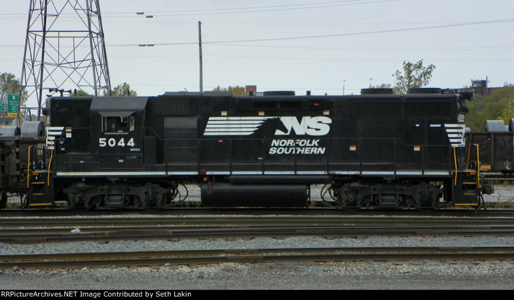 NS 5044